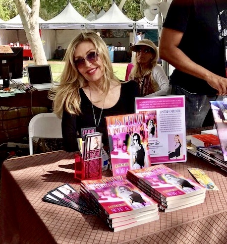 About – Nora Novak